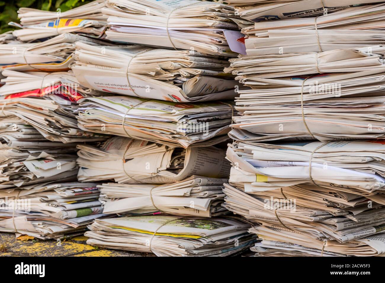 Stack of waste paper. Old Newspapers Stock Photo - Alamy