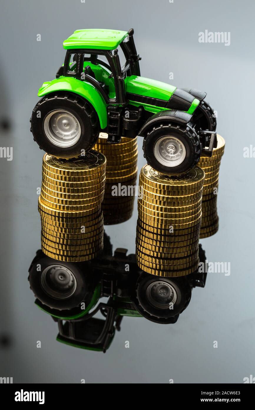 Rising costs hi-res stock photography and images - Alamy