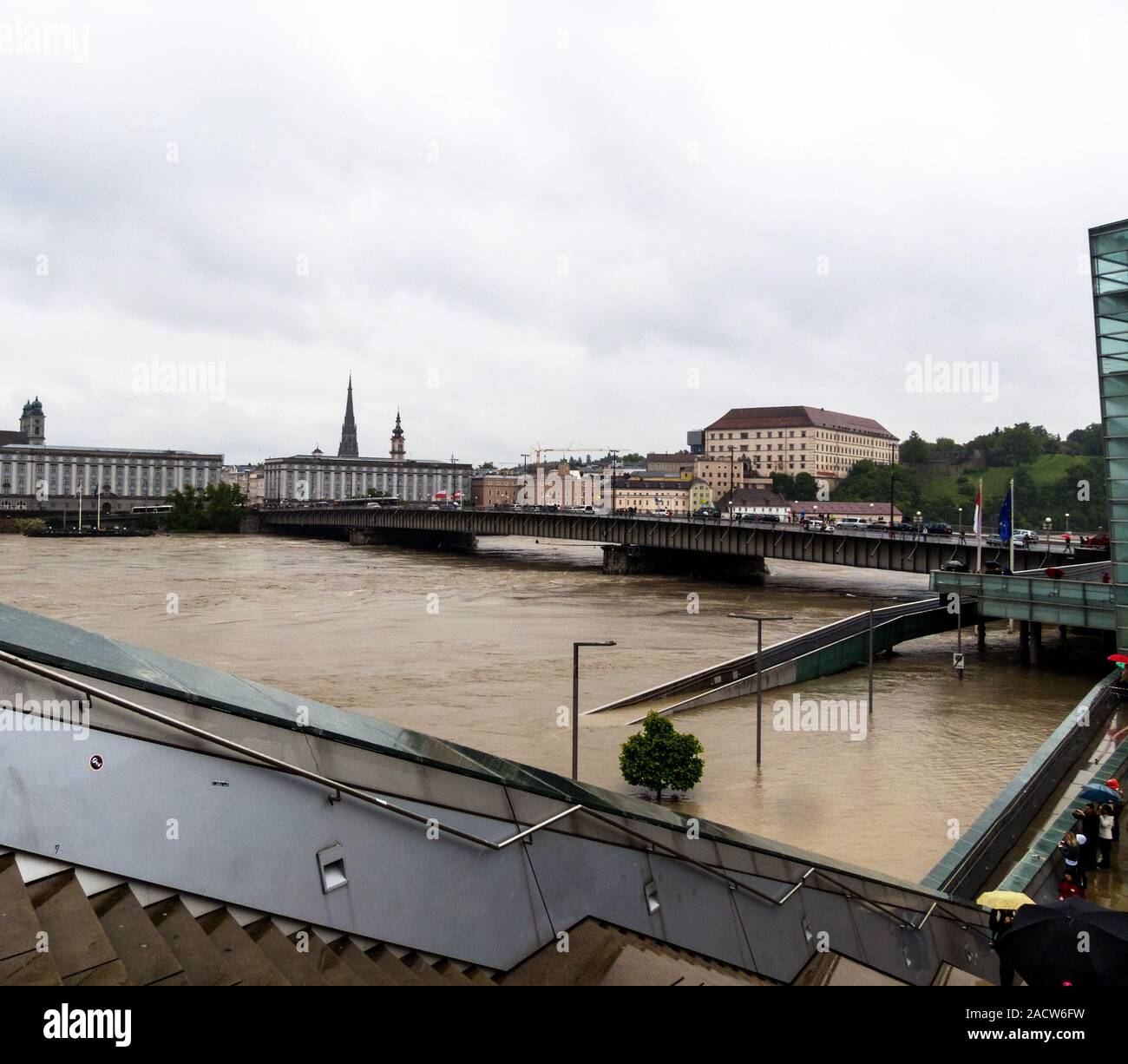 Austria flood and flood hi-res stock photography and images - Alamy