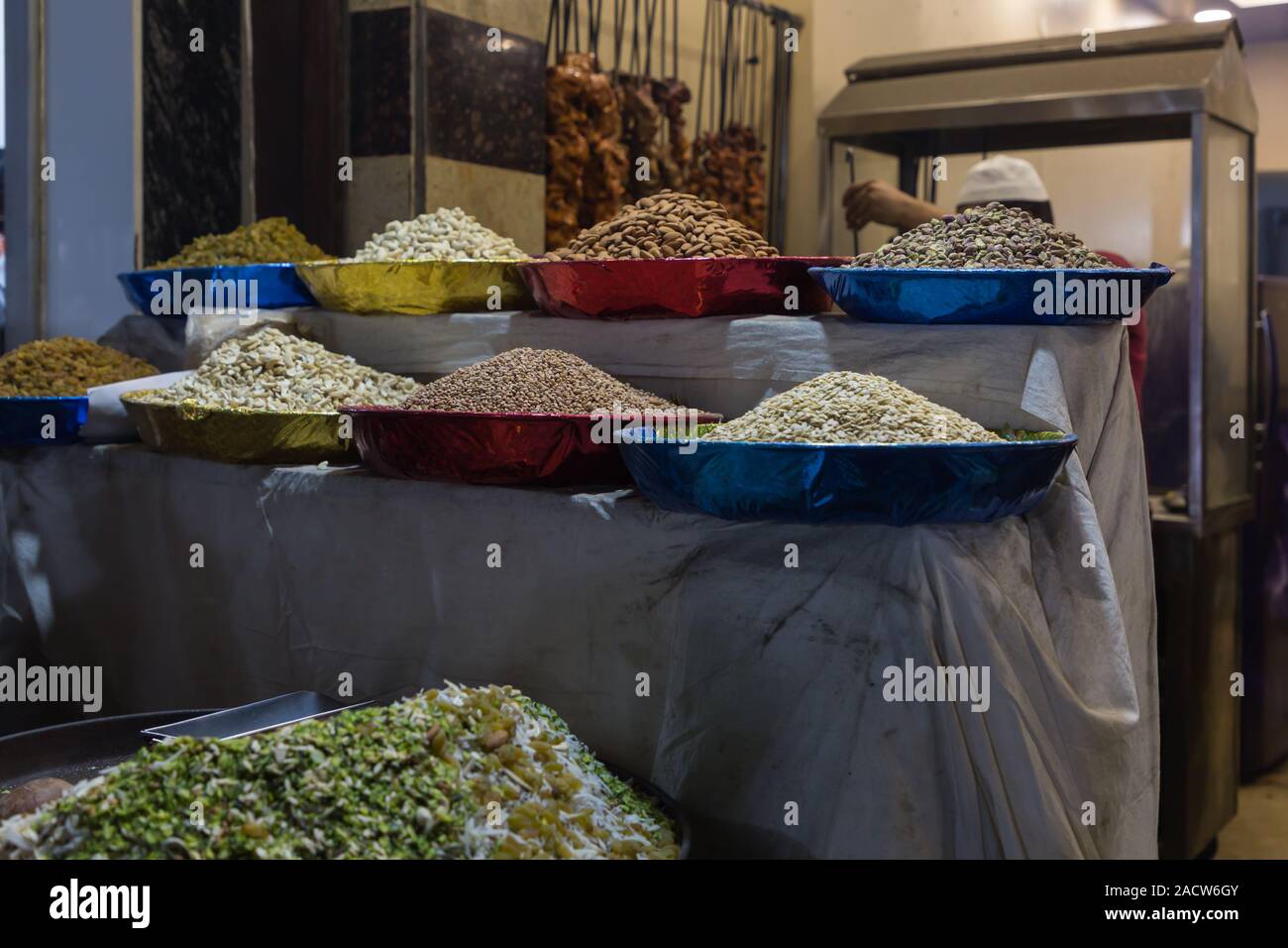 Fruit market masjid hi-res stock photography and images - Alamy
