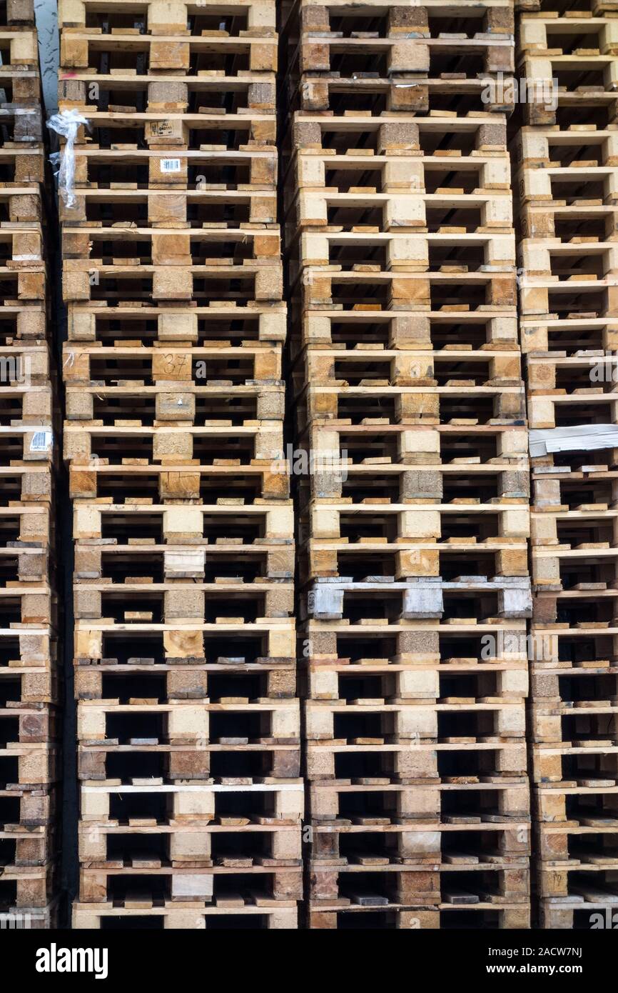 Stacked transport pallets Stock Photo - Alamy