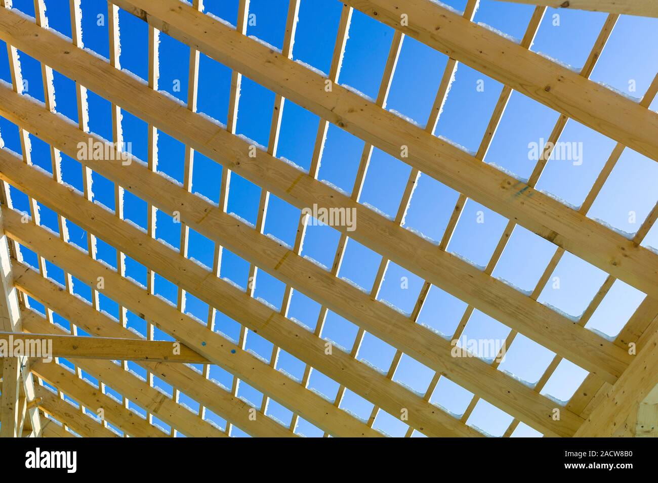 Roof construction made of wood Stock Photo - Alamy