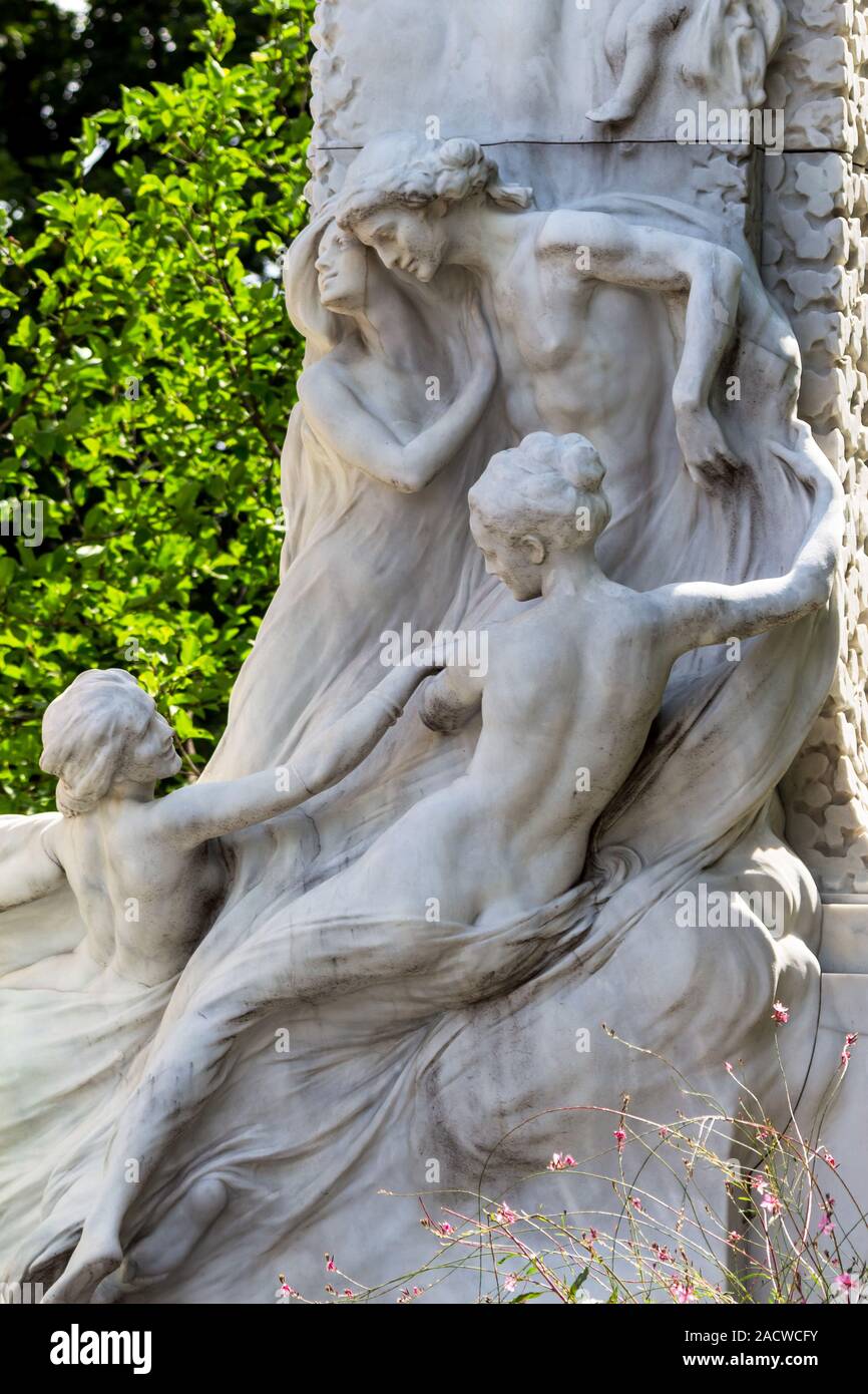 Austria, Vienna, Johann Strauss Monument Stock Photo - Alamy