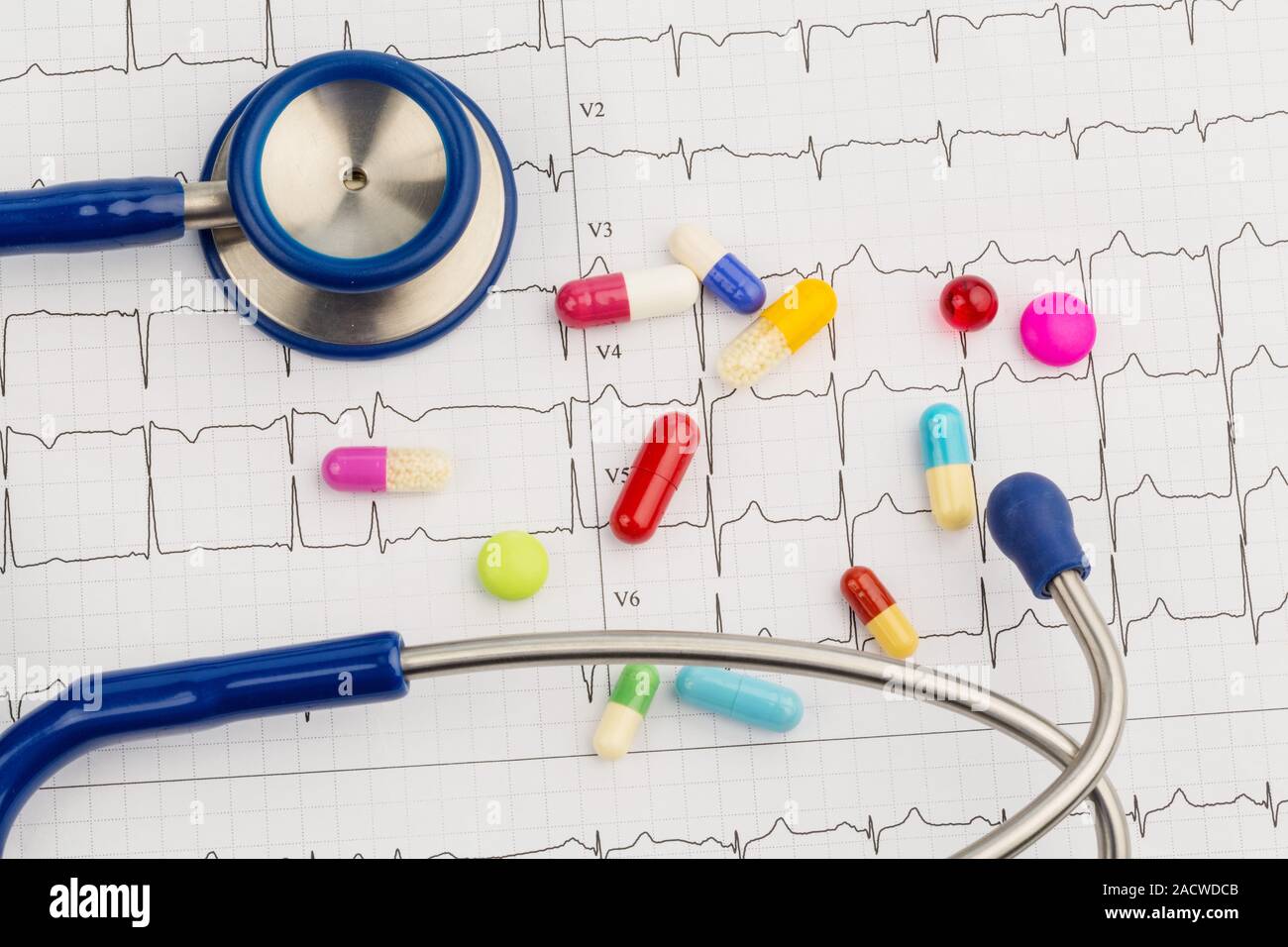 Stethoscope ecg hi-res stock photography and images - Alamy