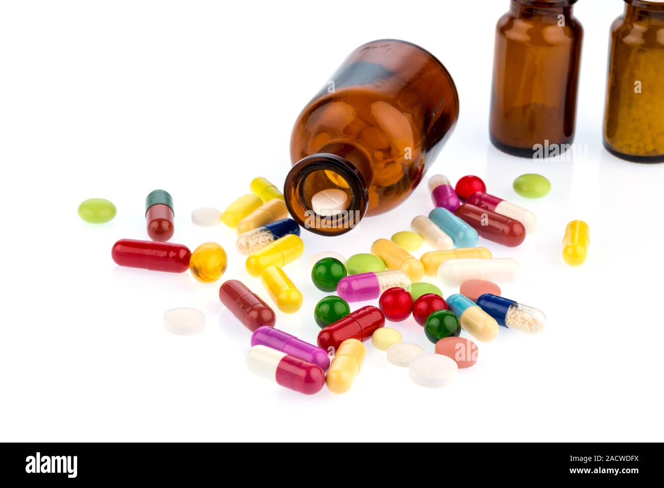Tablets container hi-res stock photography and images - Alamy