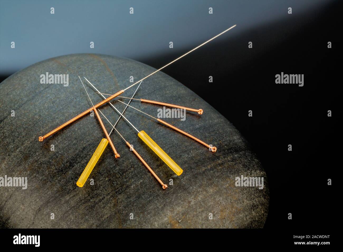 Acupuncture needles tcm hi-res stock photography and images - Alamy