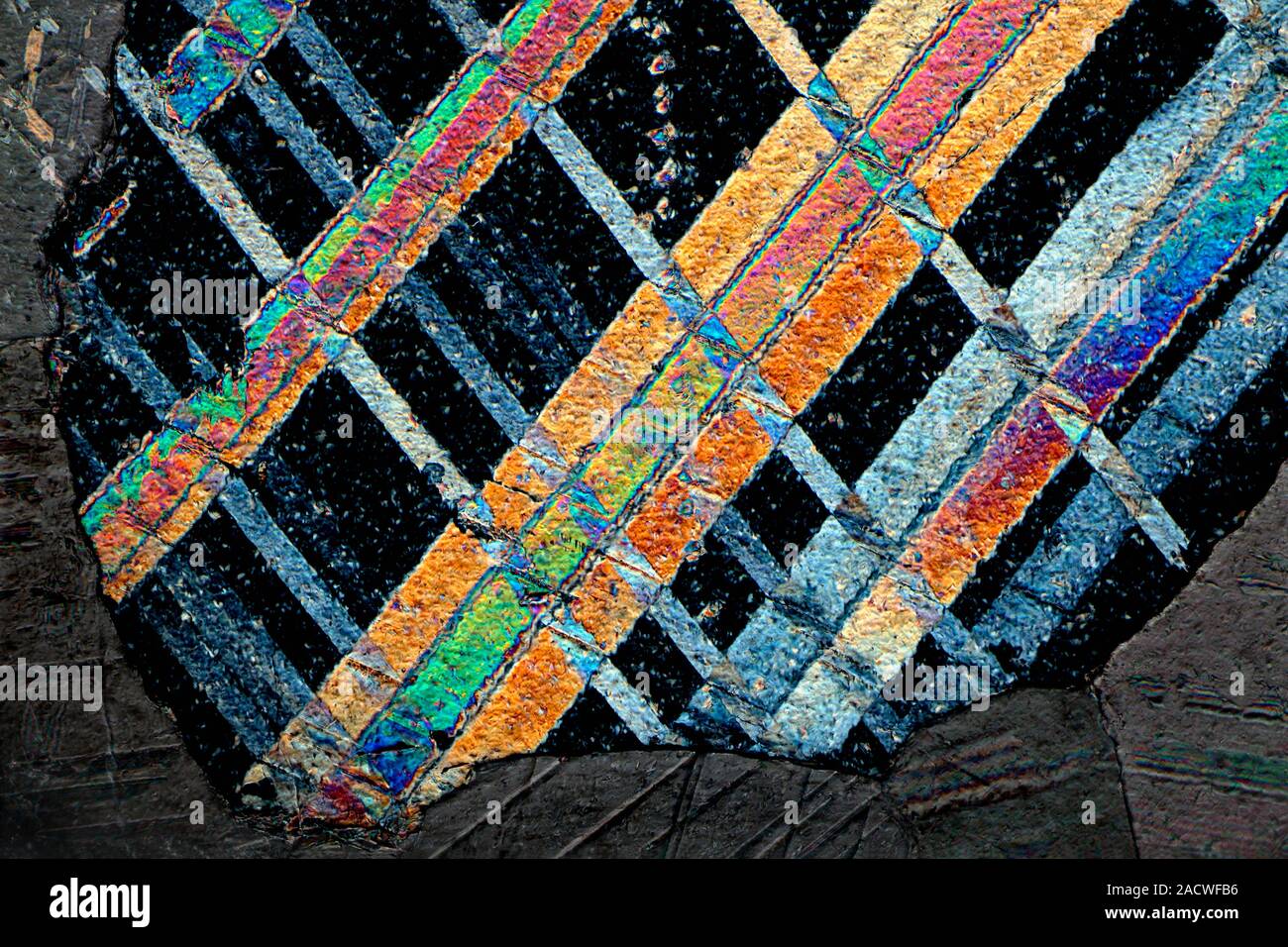 Marble. Polarized light micrograph of a thin section of marble. Marble ...