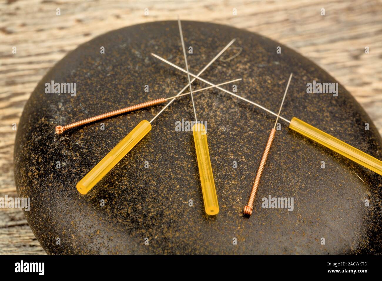 Acupuncture needles hi-res stock photography and images - Alamy