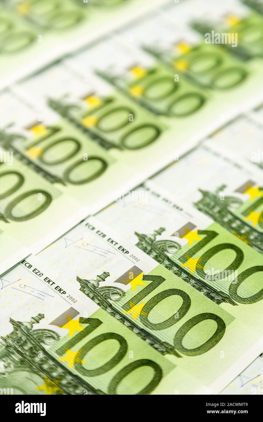 One hundred euro banknotes Stock Photo - Alamy