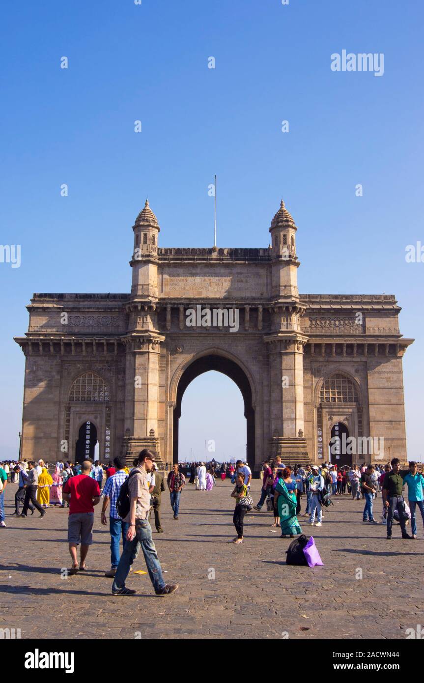 The Gateway of India in Mumbai, a basalt-arched monument built on the ...