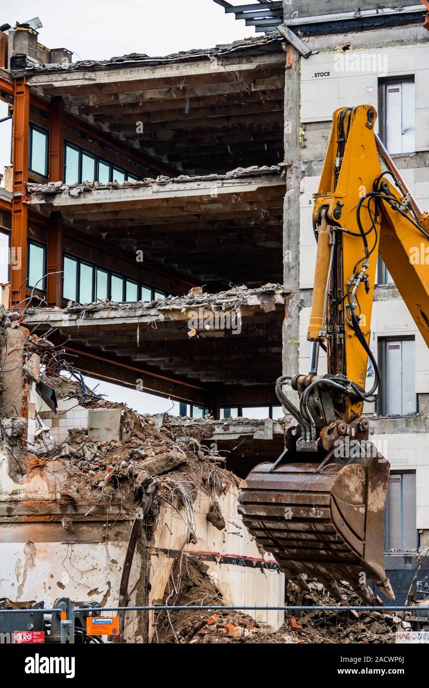 Demolition of an office building Stock Photo - Alamy
