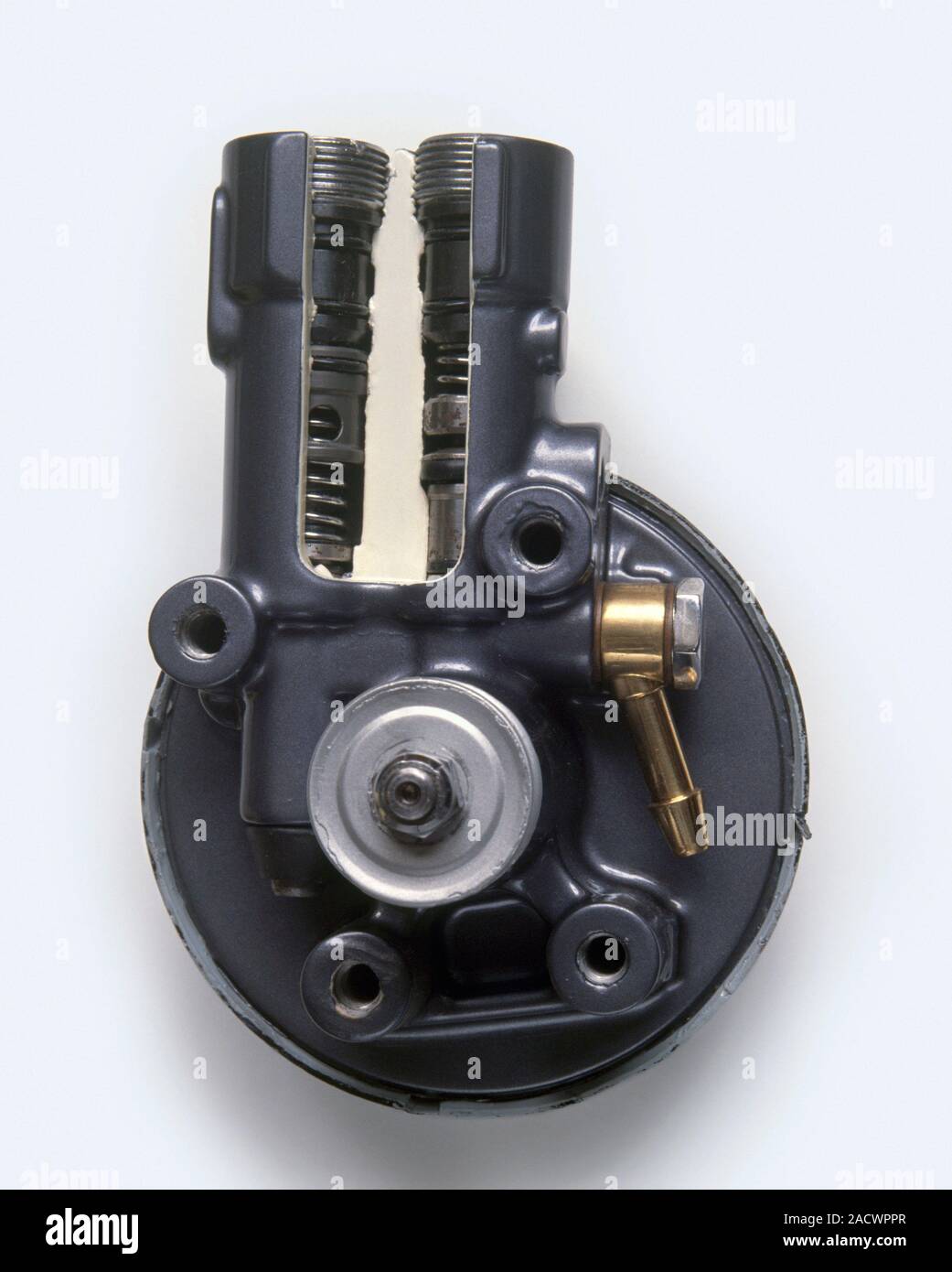 Cross section view of anti-lock braking system Stock Photo - Alamy
