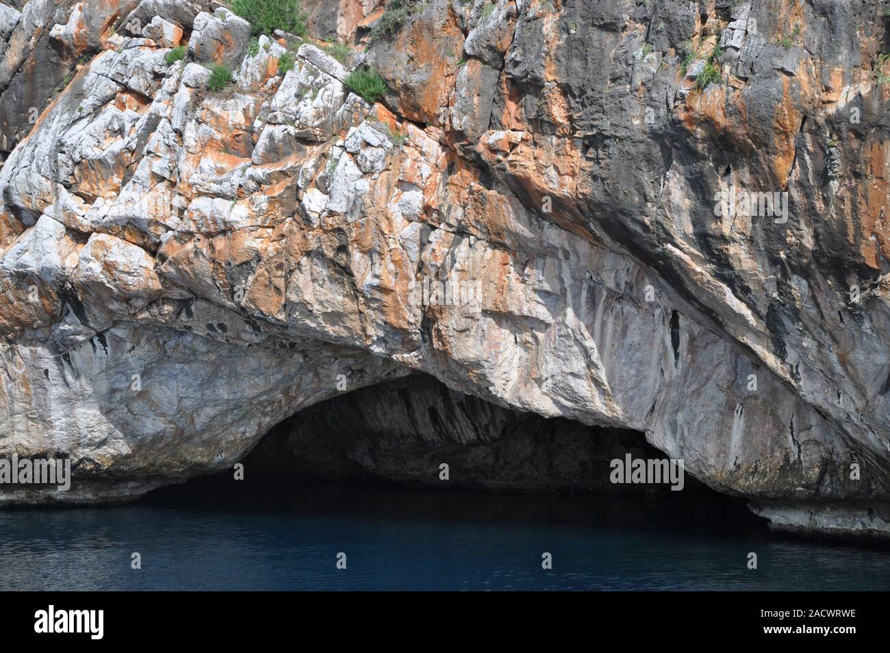 Phosphor cave hi-res stock photography and images - Alamy