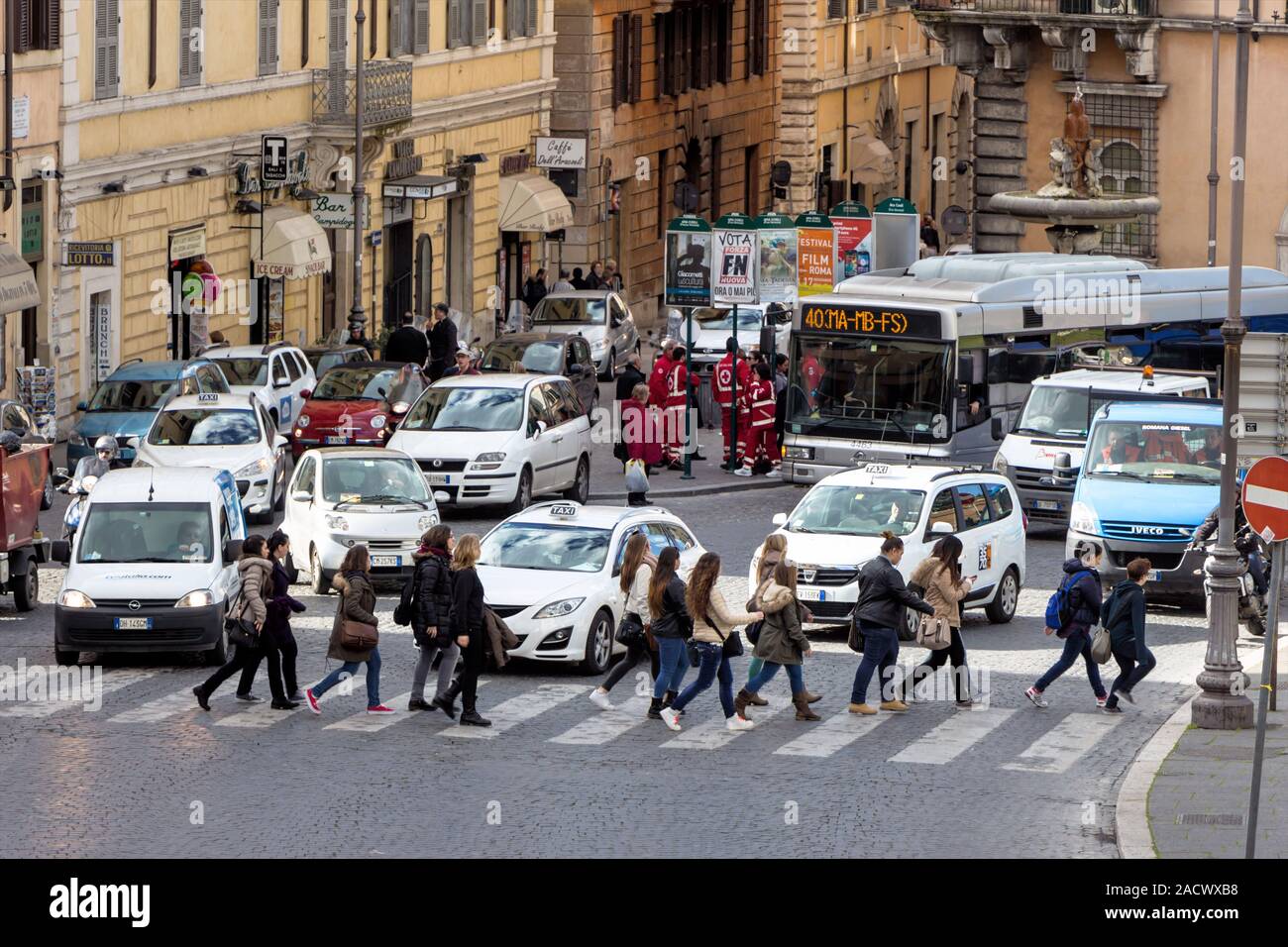 Road traffic in Rome, Italy Stock Photo - Alamy
