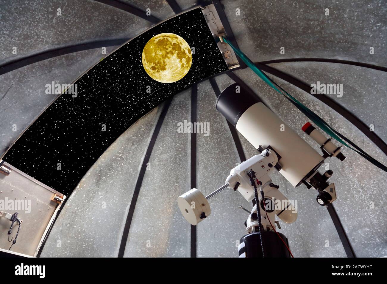 Cassegrain telescope and Moon. 20-centimetre Cassegrain telescope and ...