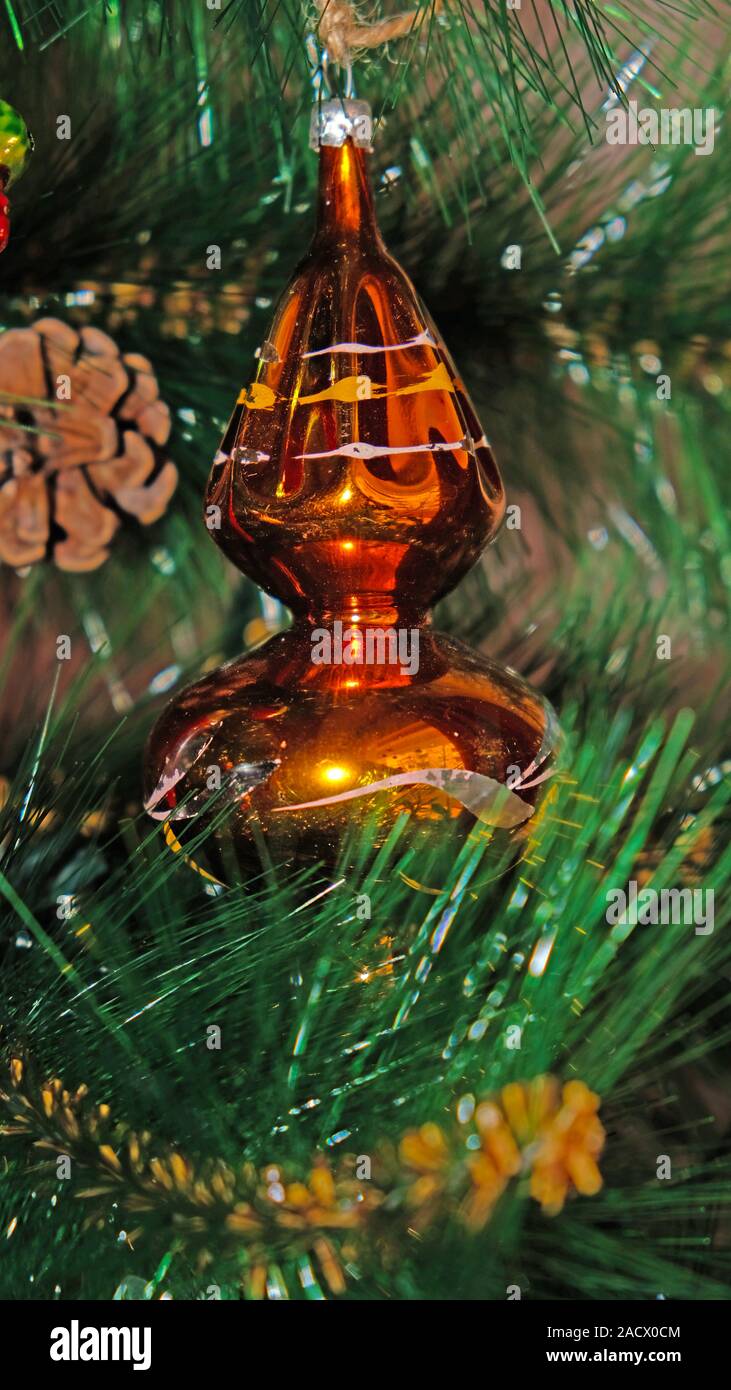 Beautiful christmas decoration hi-res stock photography and images - Alamy