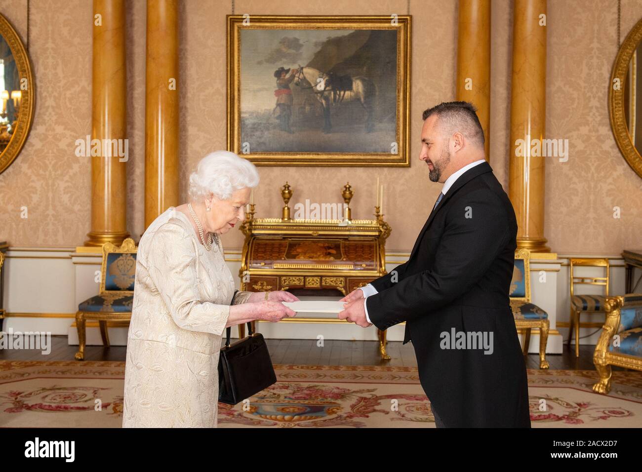 Queen Elizabeth II receives the Ambassador of Bosnia and Herzegovina ...