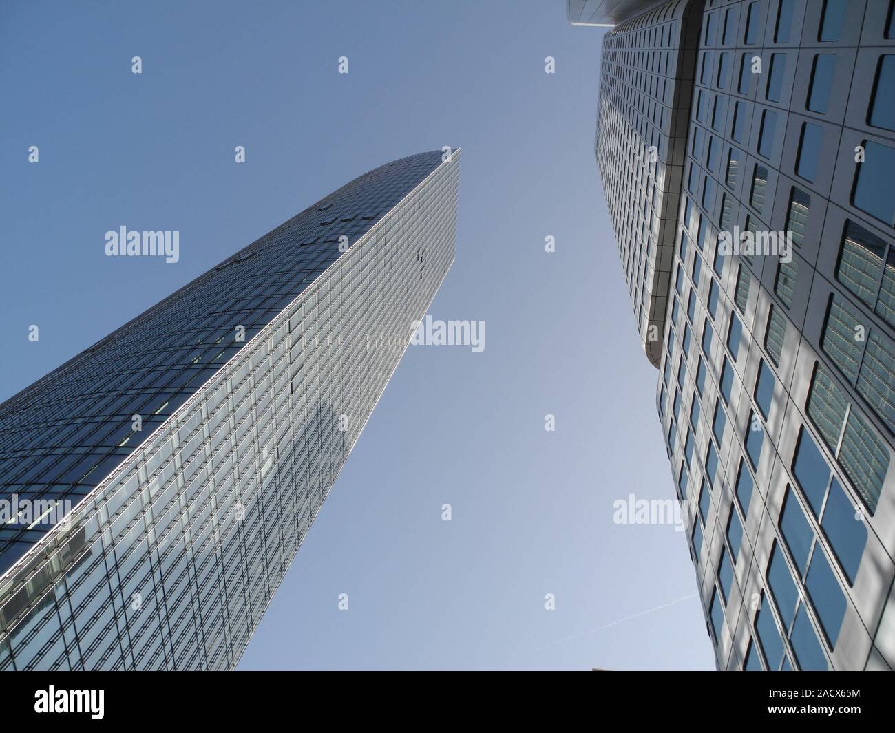 High-rise building in Frankfurt Stock Photo - Alamy