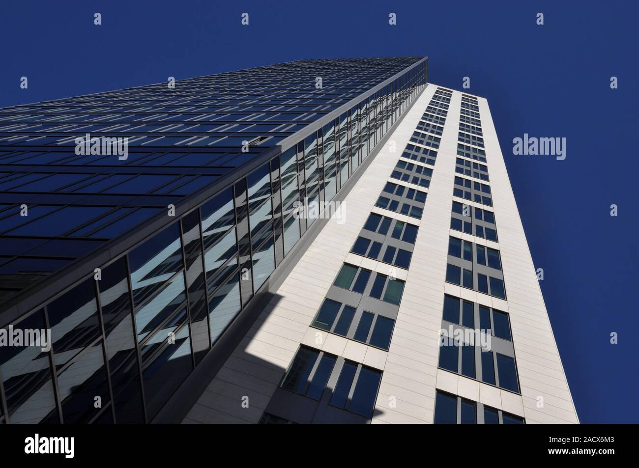 High-rise building in Frankfurt Stock Photo - Alamy
