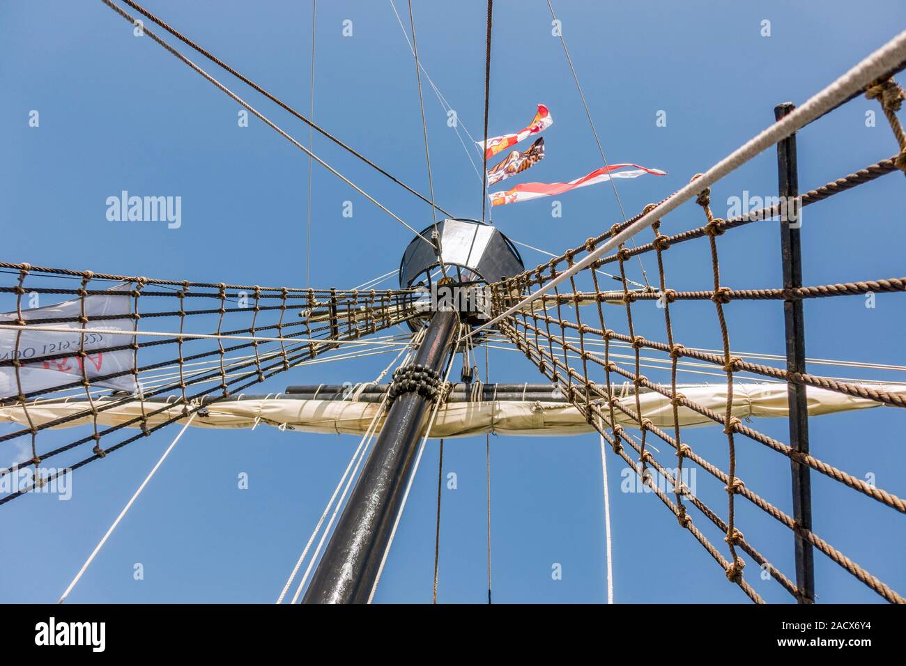 Crows Nest of old spanish galleon, Nao Victoria, ship, vessel, 16th ...