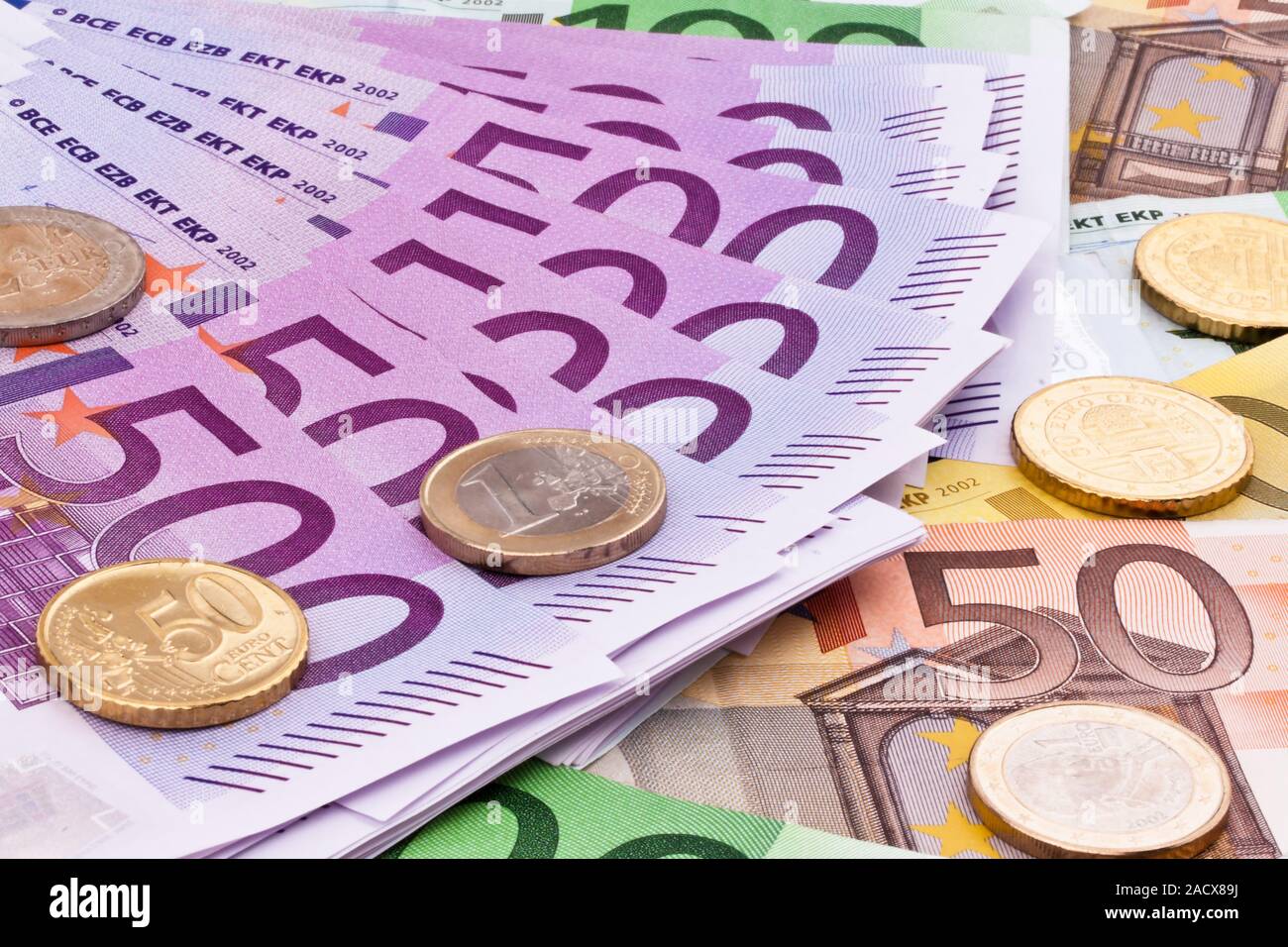 Many Euro banknotes Stock Photo - Alamy