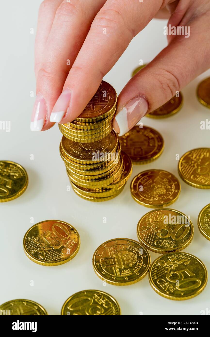 Coin stack saving money hi-res stock photography and images - Alamy