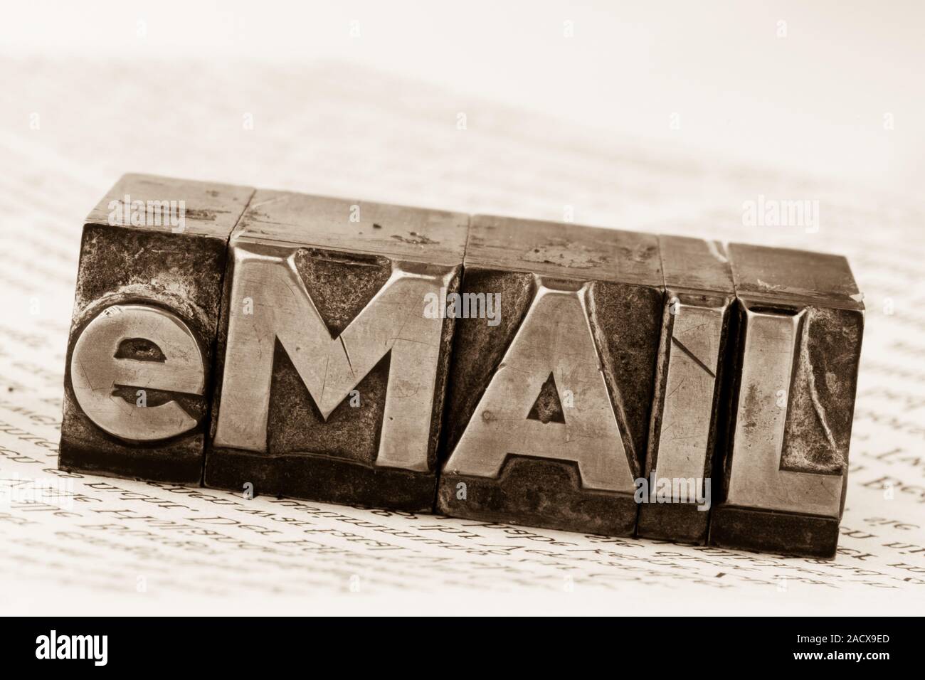 Lead e hi-res stock photography and images - Alamy