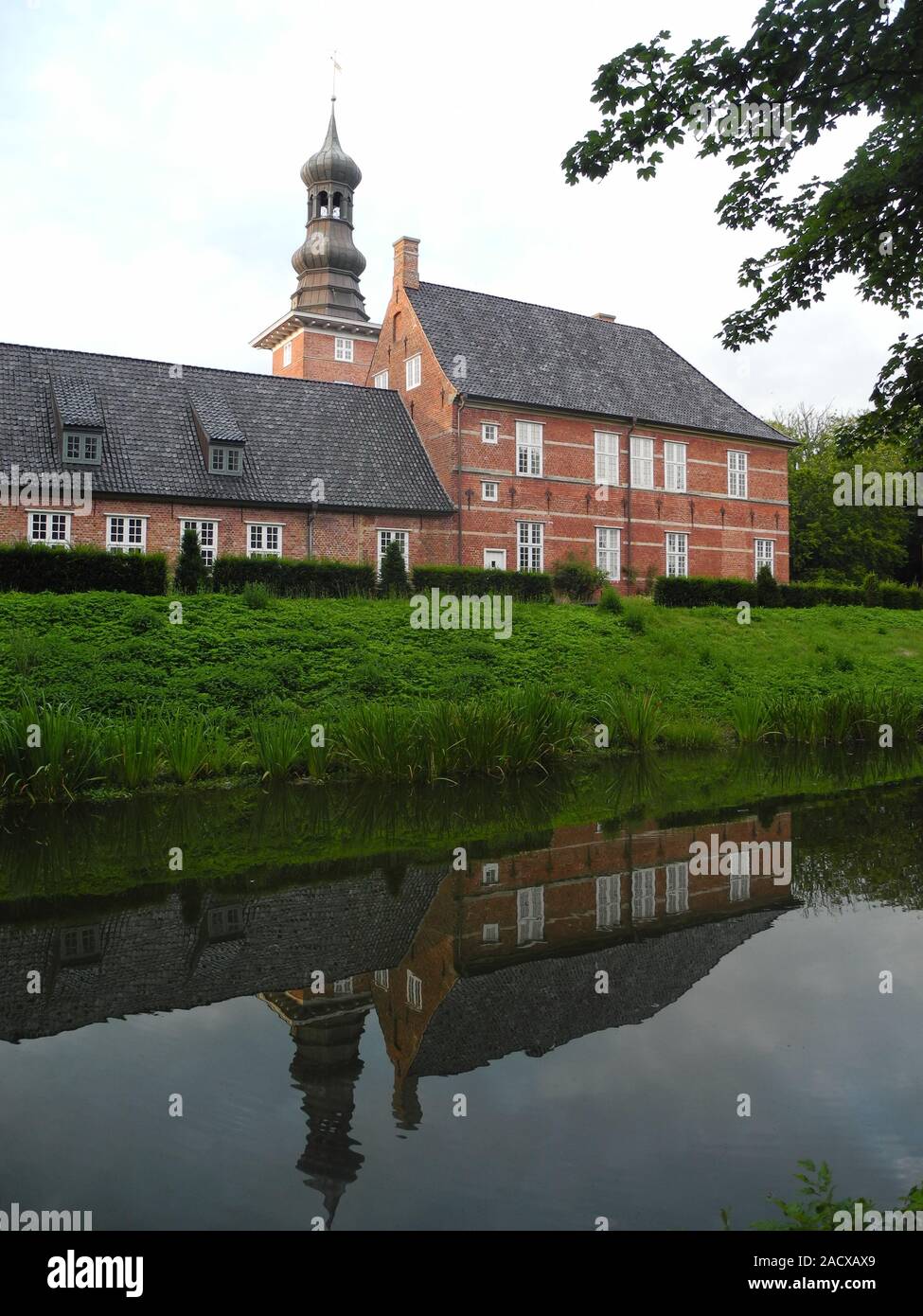 Castle in front of husum hi-res stock photography and images - Alamy