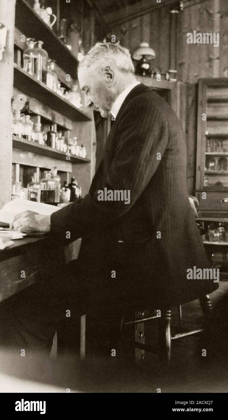 Jacques Loeb (1859-1924), German-US physiologist, reading a book. Loeb ...