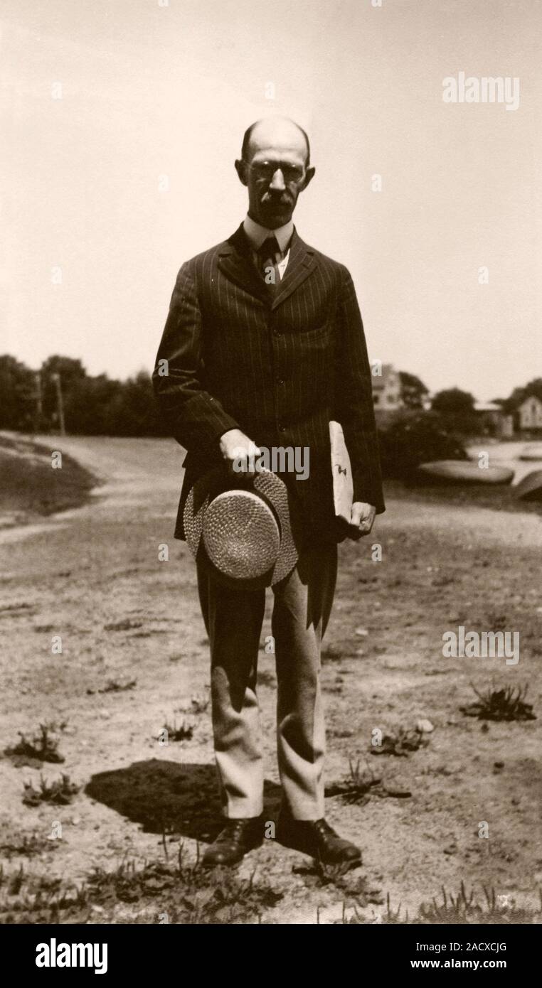 Ross Granville Harrison (1870-1959), US biologist and anatomist ...