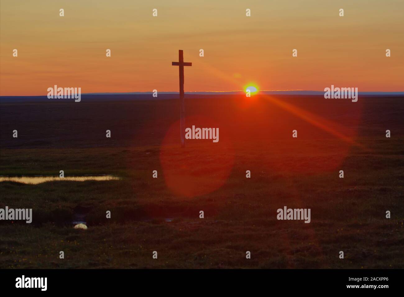 Old, cross, on, backdrop, of, setting, sun., A, night, in, the, Polar ...