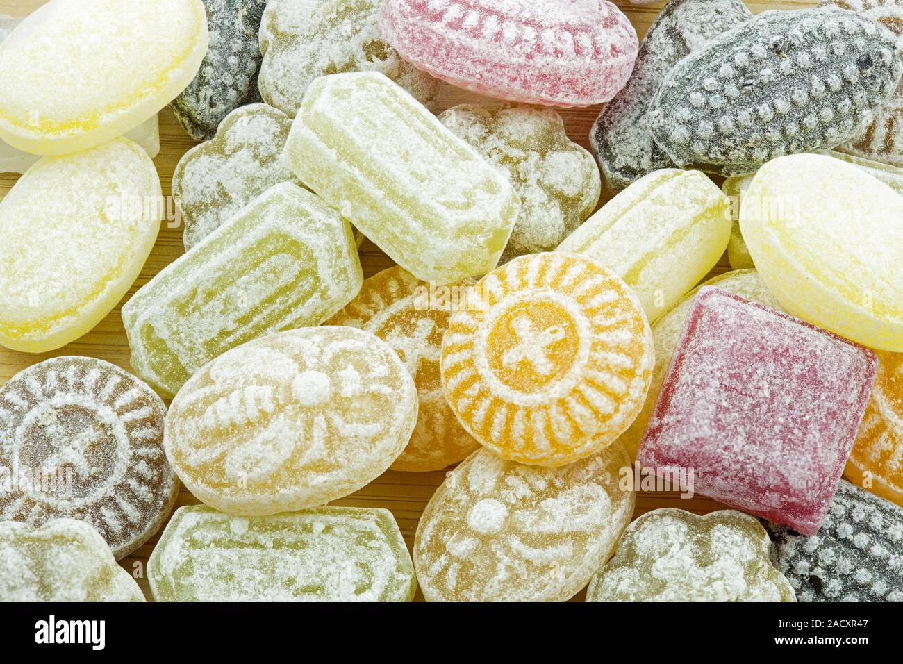 Filling for sweets hi-res stock photography and images - Alamy