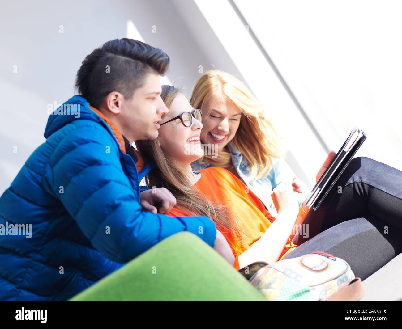Group teens working together classroom hi-res stock photography and ...