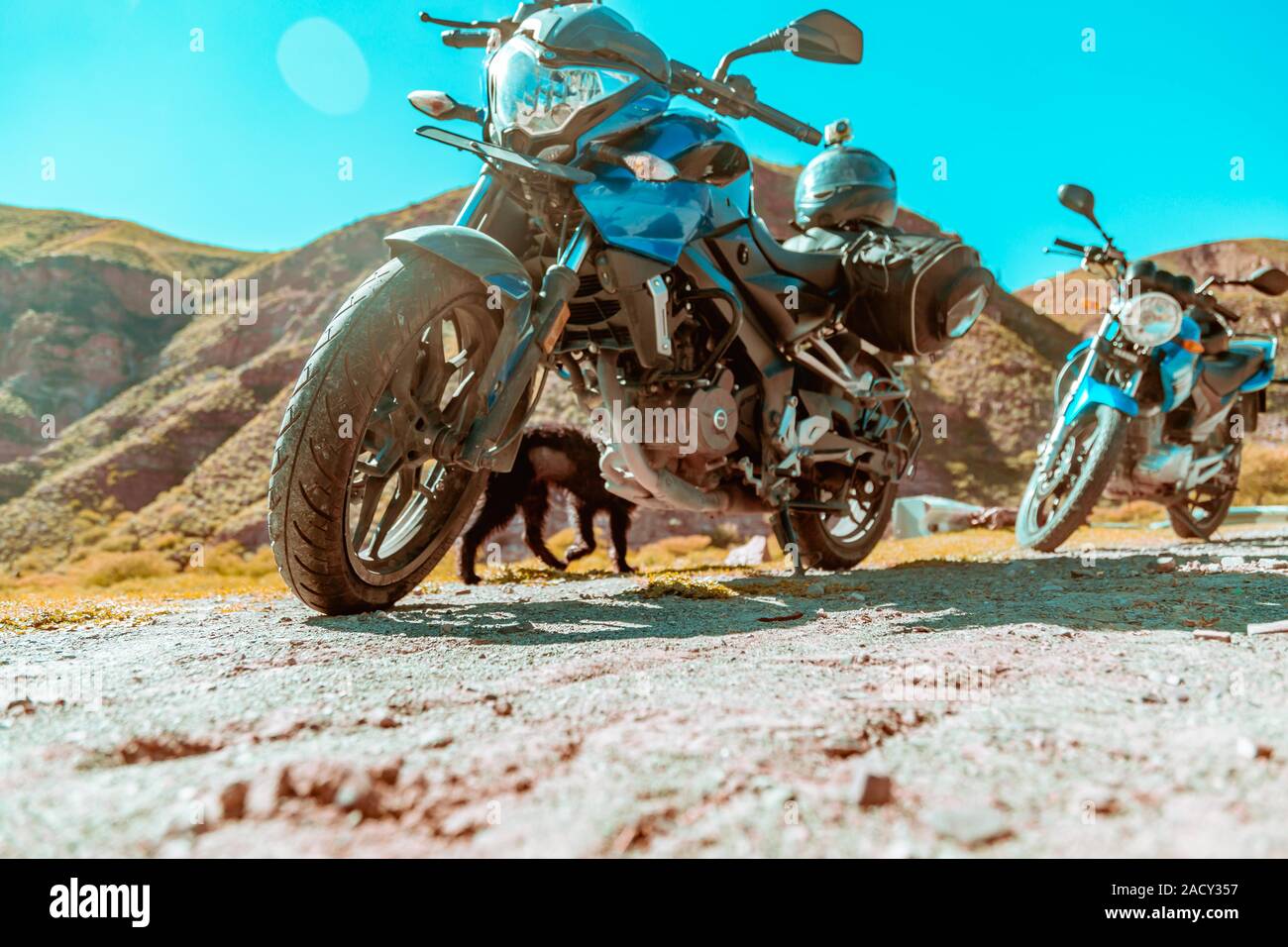 High speed motorcycle hi-res stock photography and images - Alamy