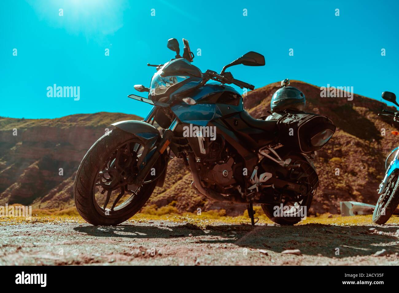High speed motorcycle hi-res stock photography and images - Alamy