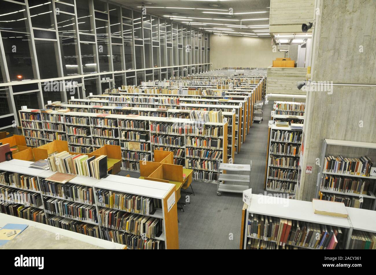 Books in a library Stock Photo - Alamy