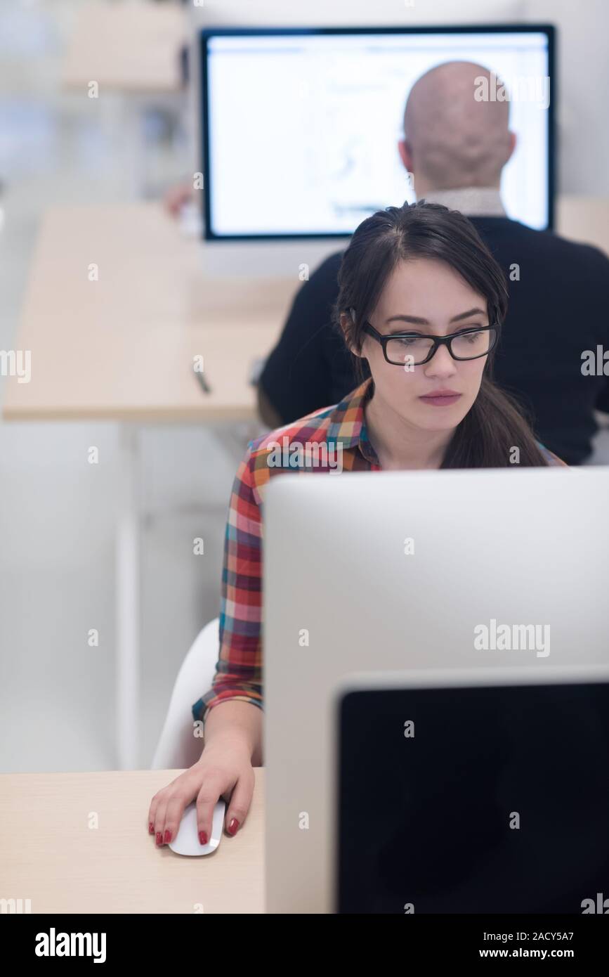 startup business, woman working on desktop computer Stock Photo - Alamy