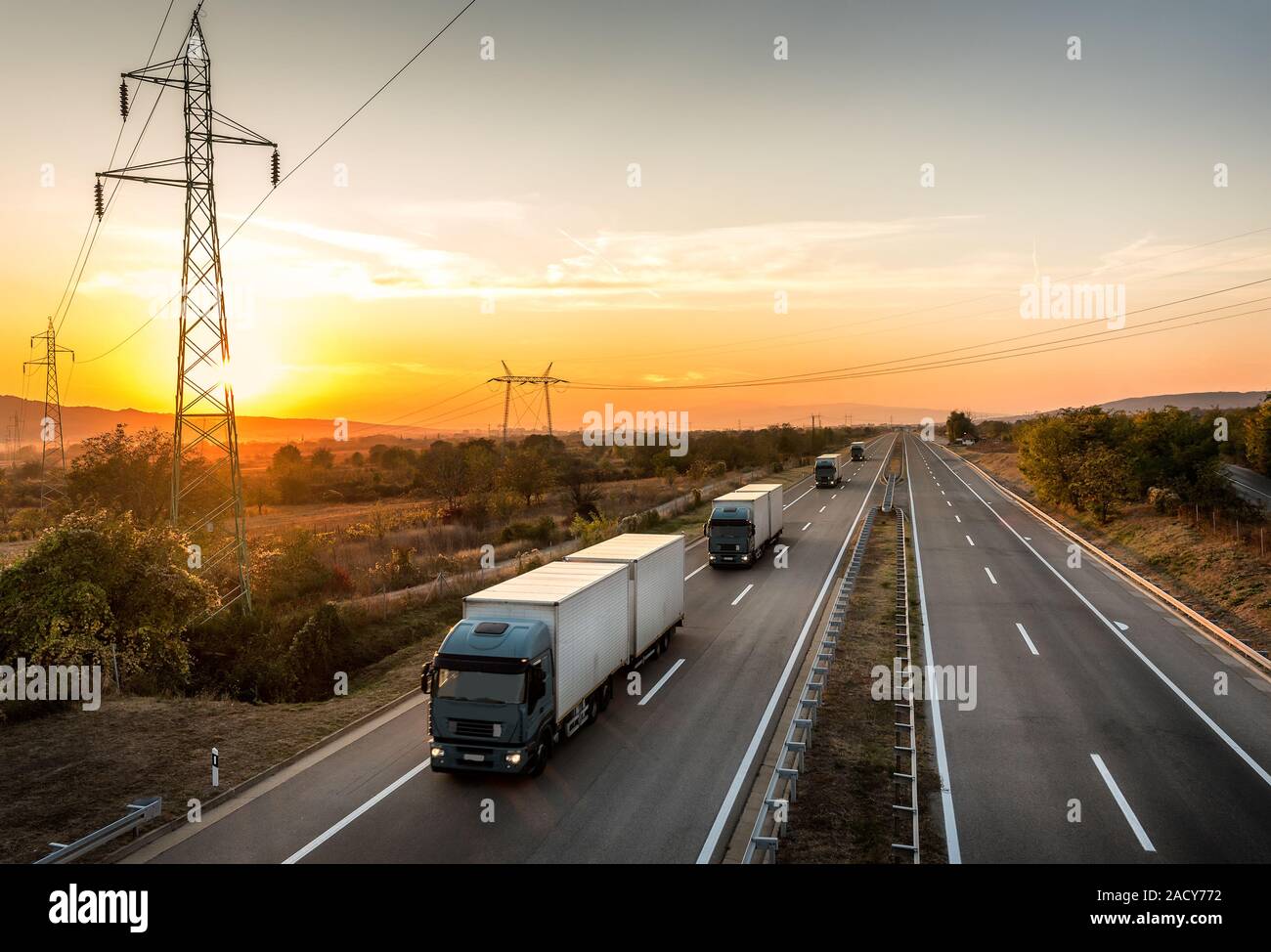 Truck convoy hi-res stock photography and images - Alamy