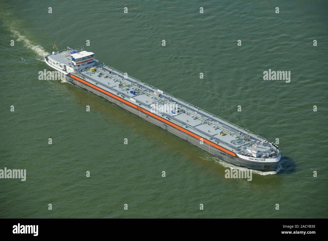 Tankschiff hi-res stock photography and images - Alamy