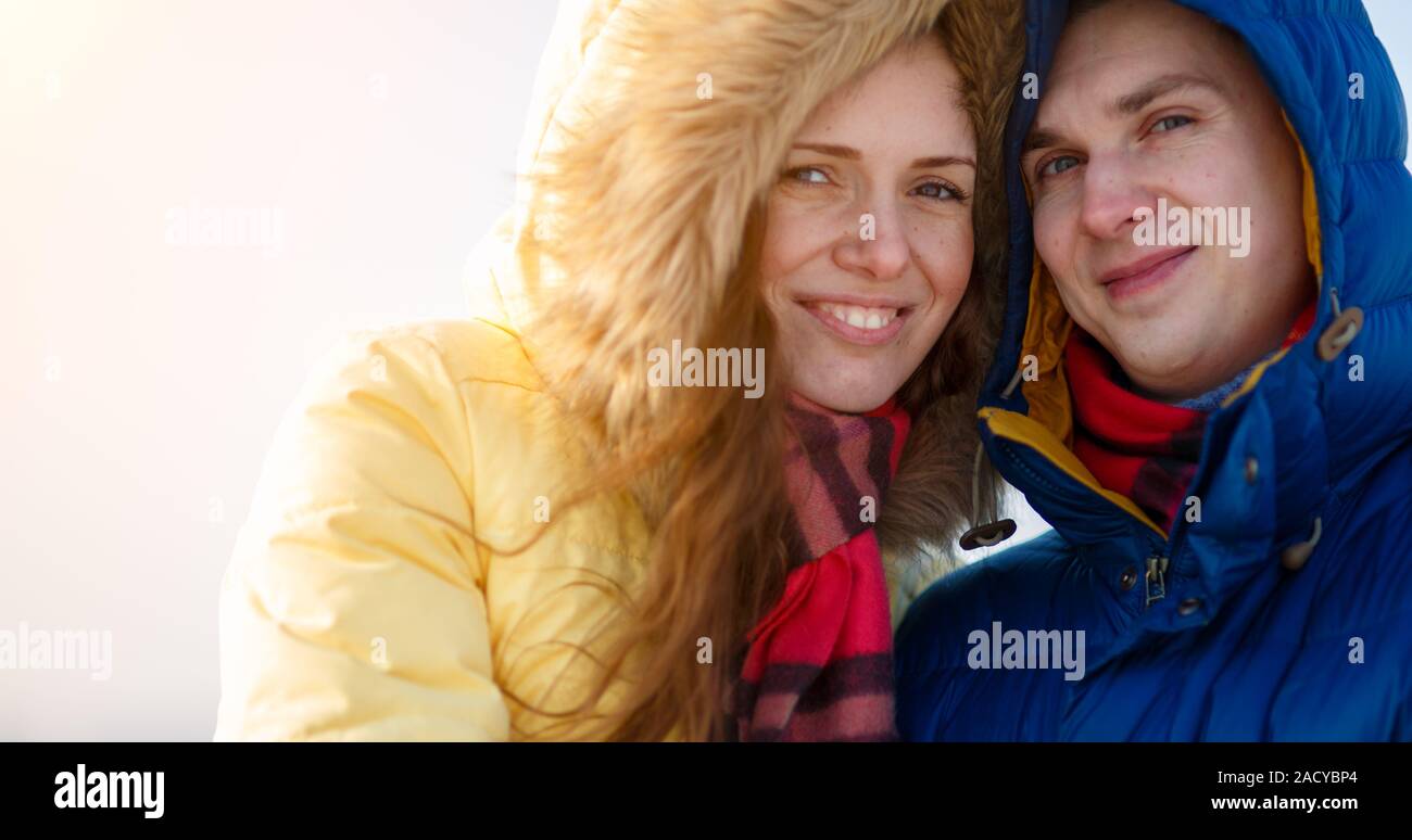 Fashionable outdoor couple hi-res stock photography and images - Alamy
