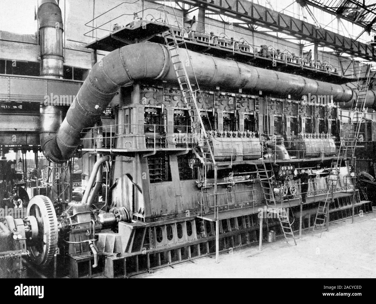 Ocean liner engine. Historical image showing the 18,000 horsepower ...