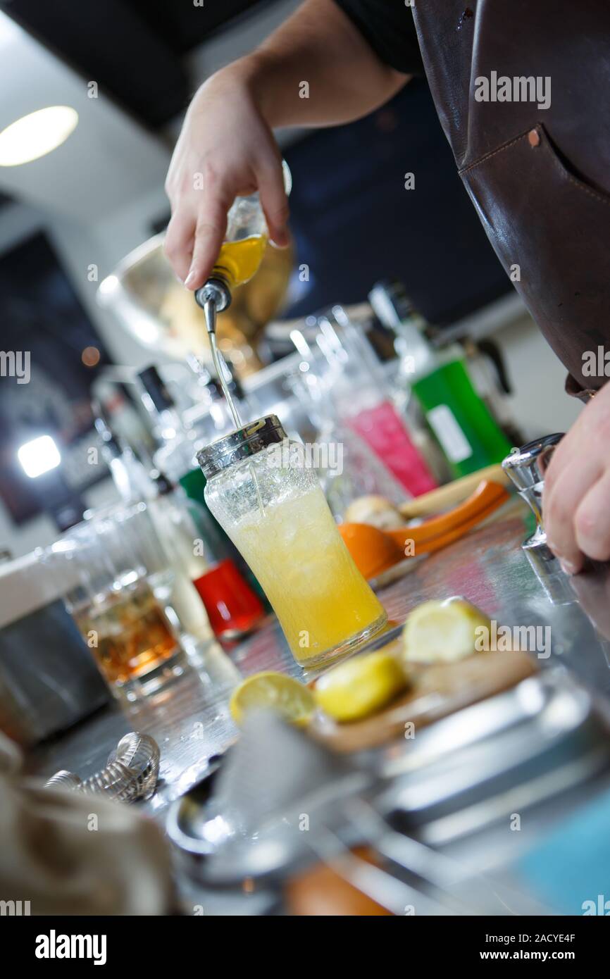 Straining hi-res stock photography and images - Alamy