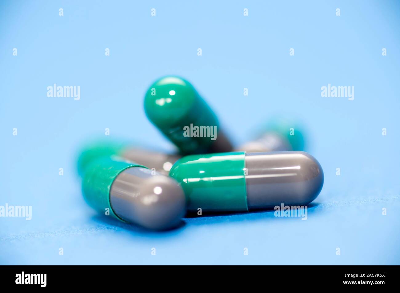 Loperamide diarrhoea drug. Capsules of the anti-diarrhoea drug ...