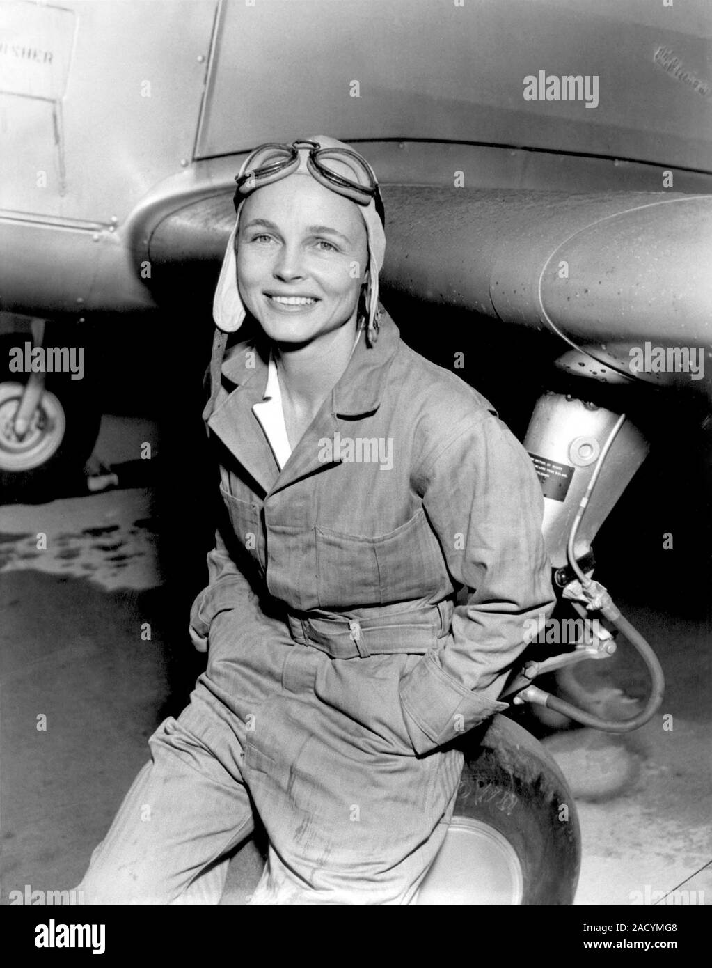 Betty Gillies (1908-1998). Historical portrait of the US aviation ...