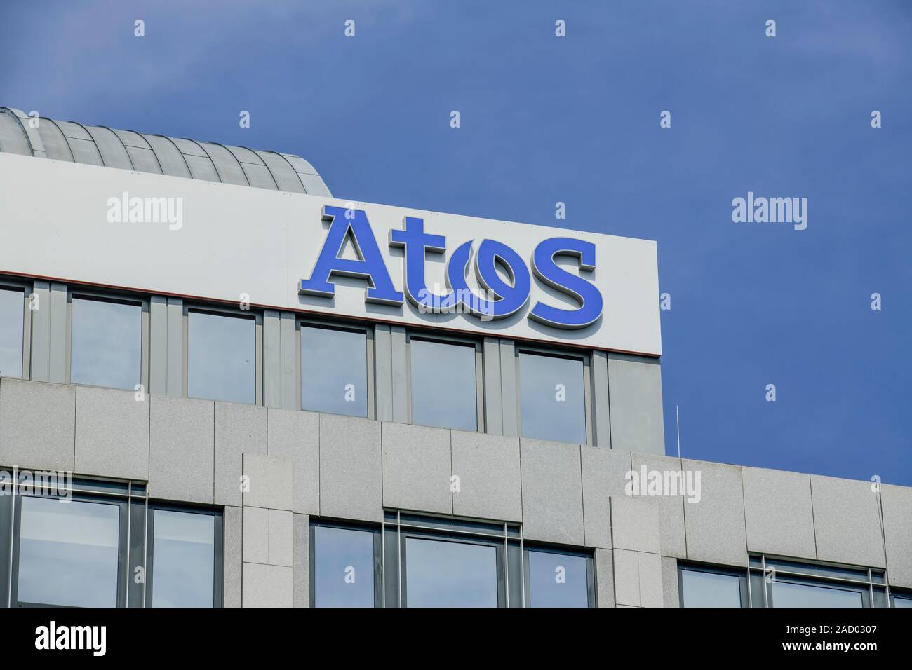 Atos logo hi-res stock photography and images - Alamy