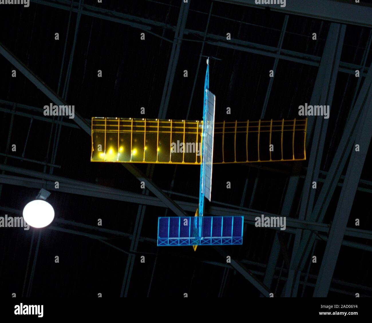 Power-beam research aircraft. Experimental radio-controlled model ...
