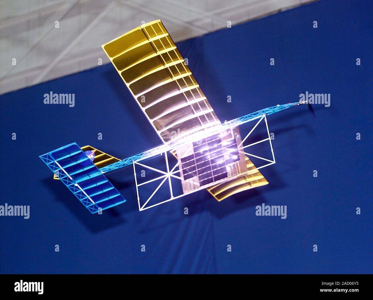 Power-beam research aircraft. Experimental radio-controlled model ...