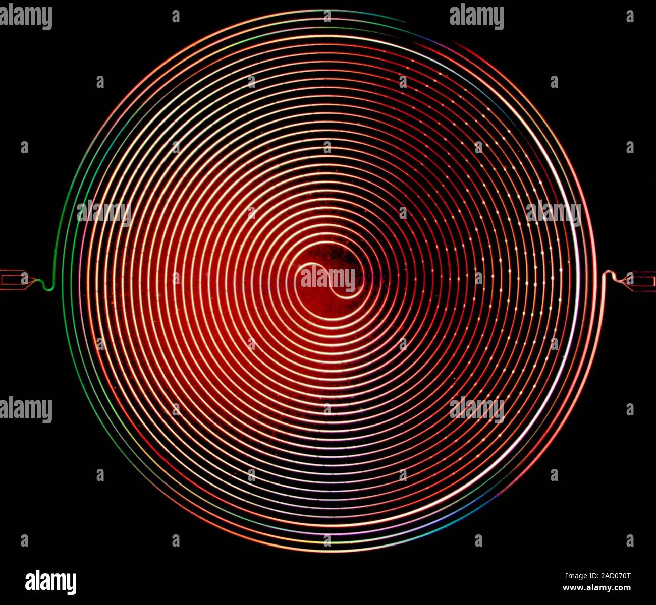 Superconducting Amplifier Wiring For An Amplifier Based On Titanium Nitride And Niobium