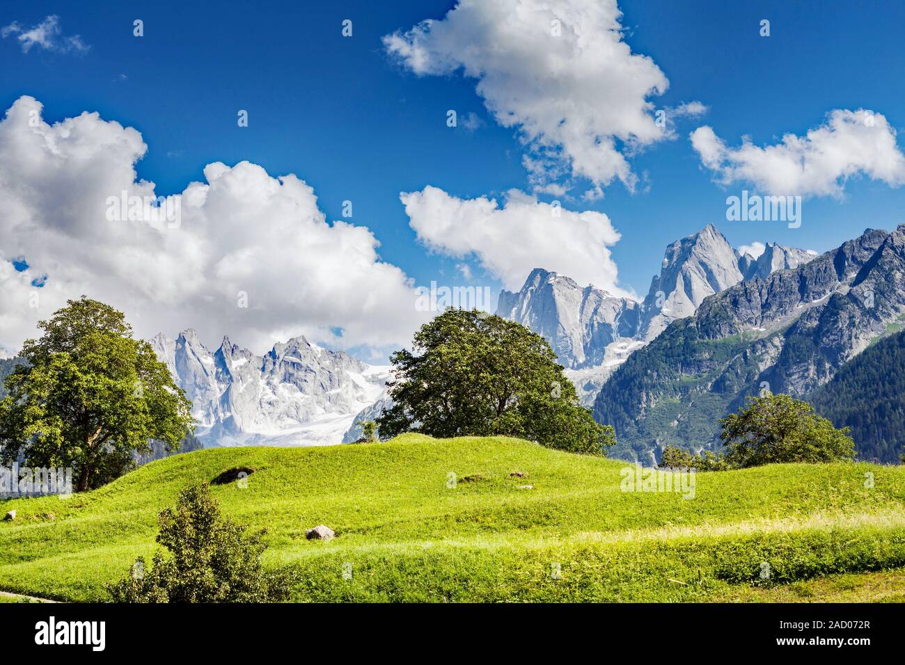 north slope Pizzo Badile - Sciore - Cengalo - Bregaglia Valley - Swiss ...