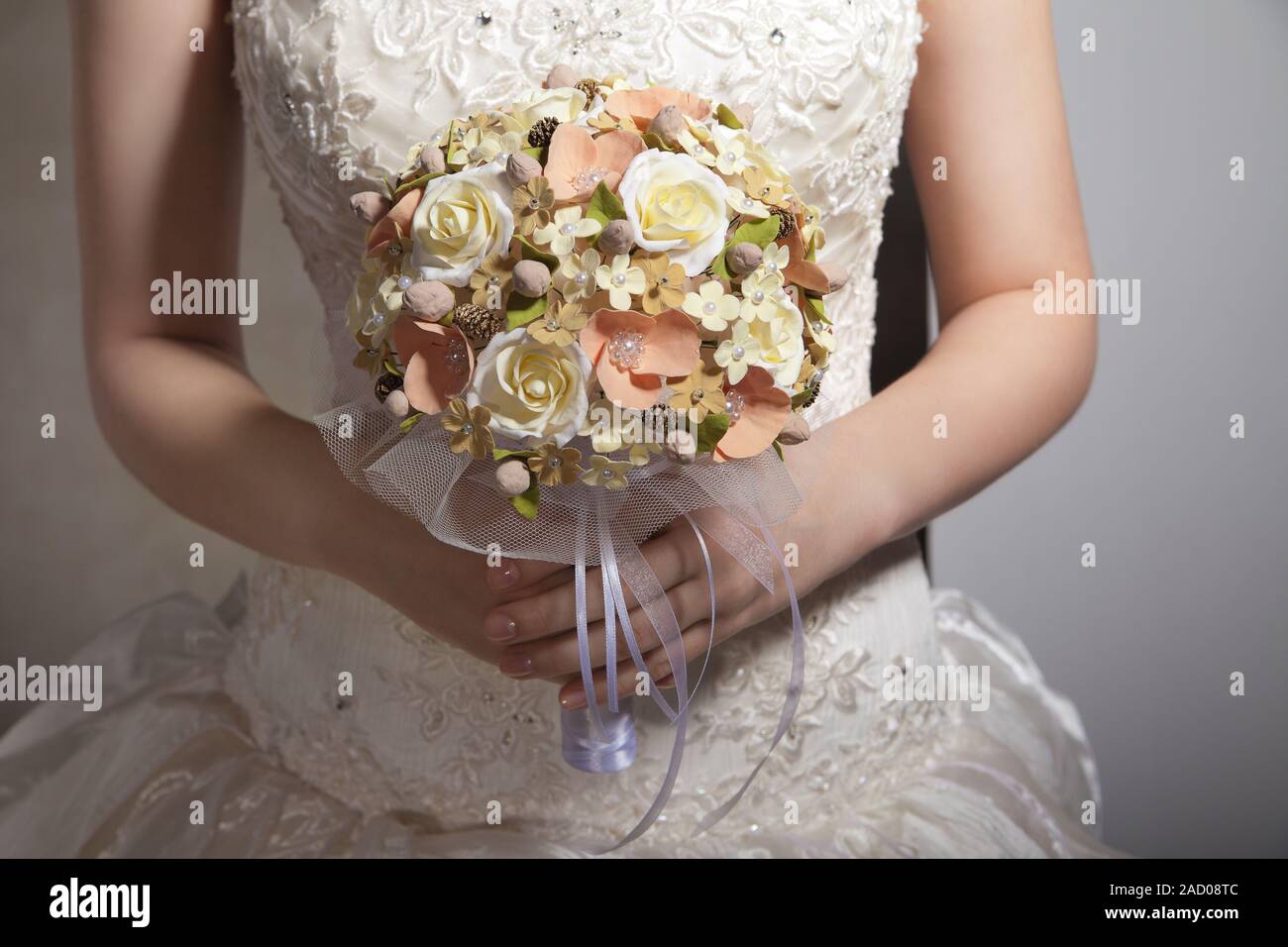 Holing bucket hi-res stock photography and images - Alamy